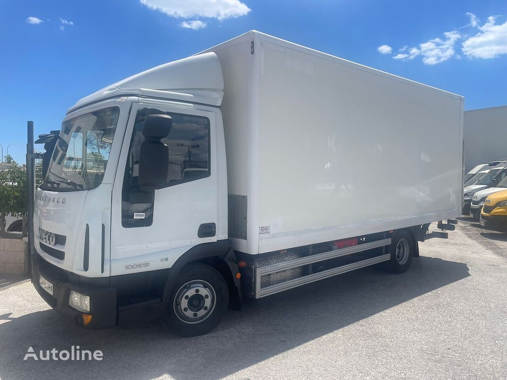 IVECO EuroCargo 120 kamion furgon