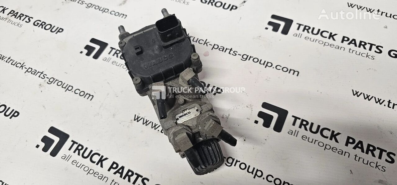 DAF XF, 106XF EURO6 emission foot brake valve, pneumatic main brake upravljačka jedinica za DAF DAF XF, 106XF EURO6 emission foot brake valve, pneumatic main brake valve 1568659, 4800030440, 21360...