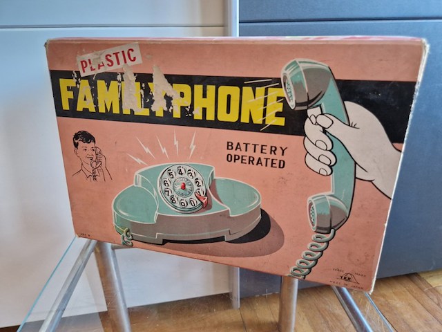 Familyphone Made in Japan RARITET iz 1960