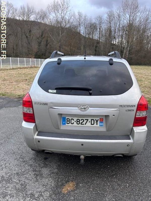 Prodaje se Hyundai TUCSON krosover na aukciji