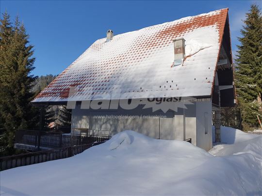 Kopaonik Treska kuca sa tri apartmana