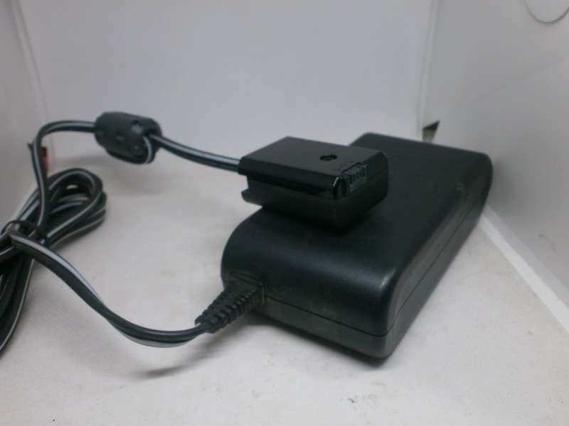 Original SONY AC Adaptor AC-PW20