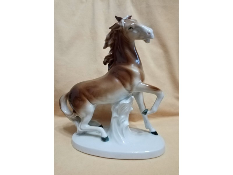 Figura konja Lippersdorf porcelan