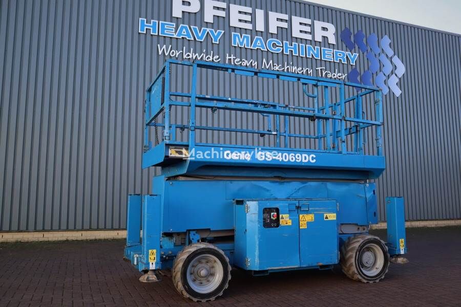 Genie GS4069 Electric, 14m Working Height, 363kg Capacit makazasta platforma