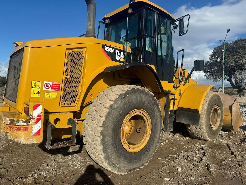 Caterpillar 950M prednji utovarivač