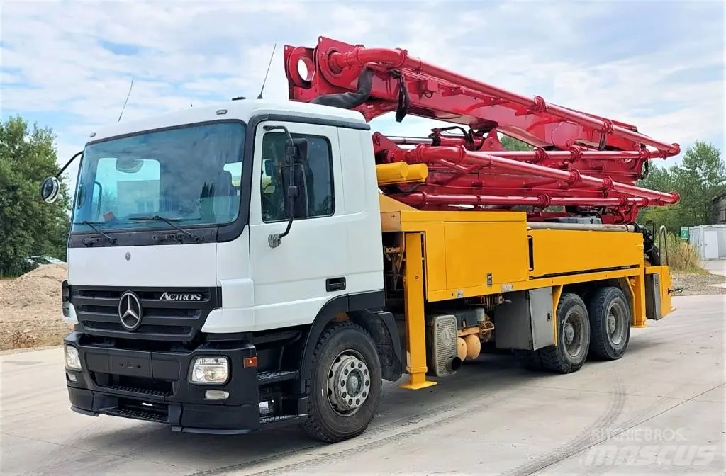 Mercedes-Benz Actros 2631, Putzmeister 36-4 M