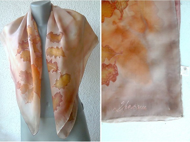 marama svilena slikana  90x87 cm