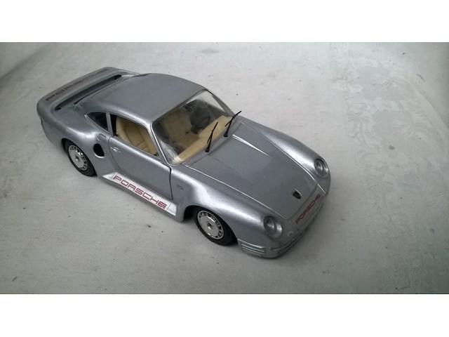 Burago Porsche 959 1:24. Italy, fale farovi, slomlena 1