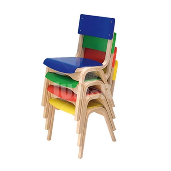 Dečija drvena stolica u boji