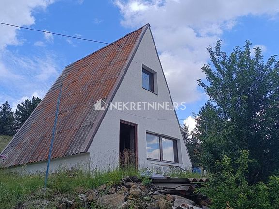 Vikendica 37m² na 96 ari GRAĐEVINSKOG ZEMLJIŠTA, Divčibare - Rastovac 2