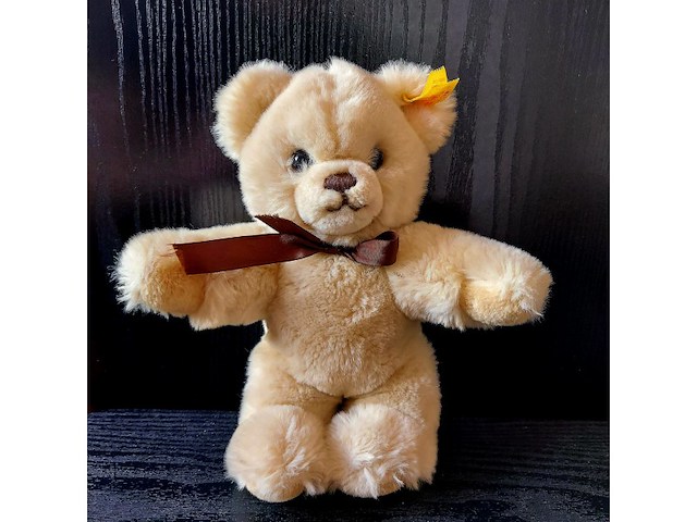 Steiff Original Molly Teddy Bear 019555  1991-2003 god.