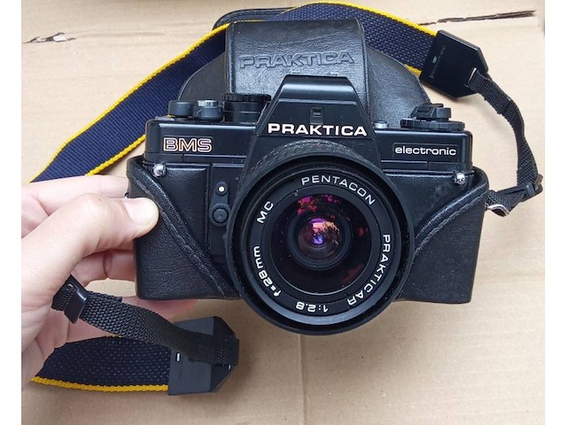 PRAKTICA PRAKTICAR BMS ELECTRONIC PENTACON 1:2.8 28 MM