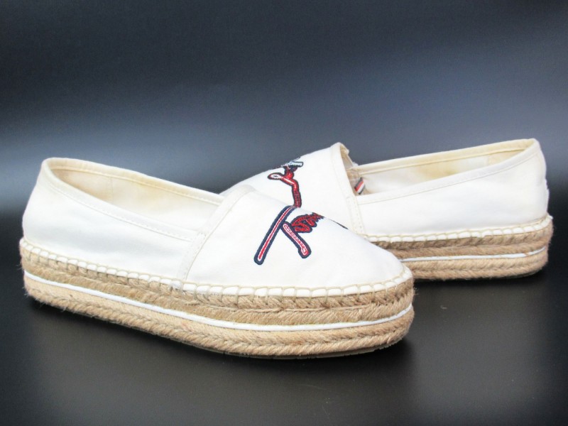 Tommy Hilfiger espadrile prelepe N5364