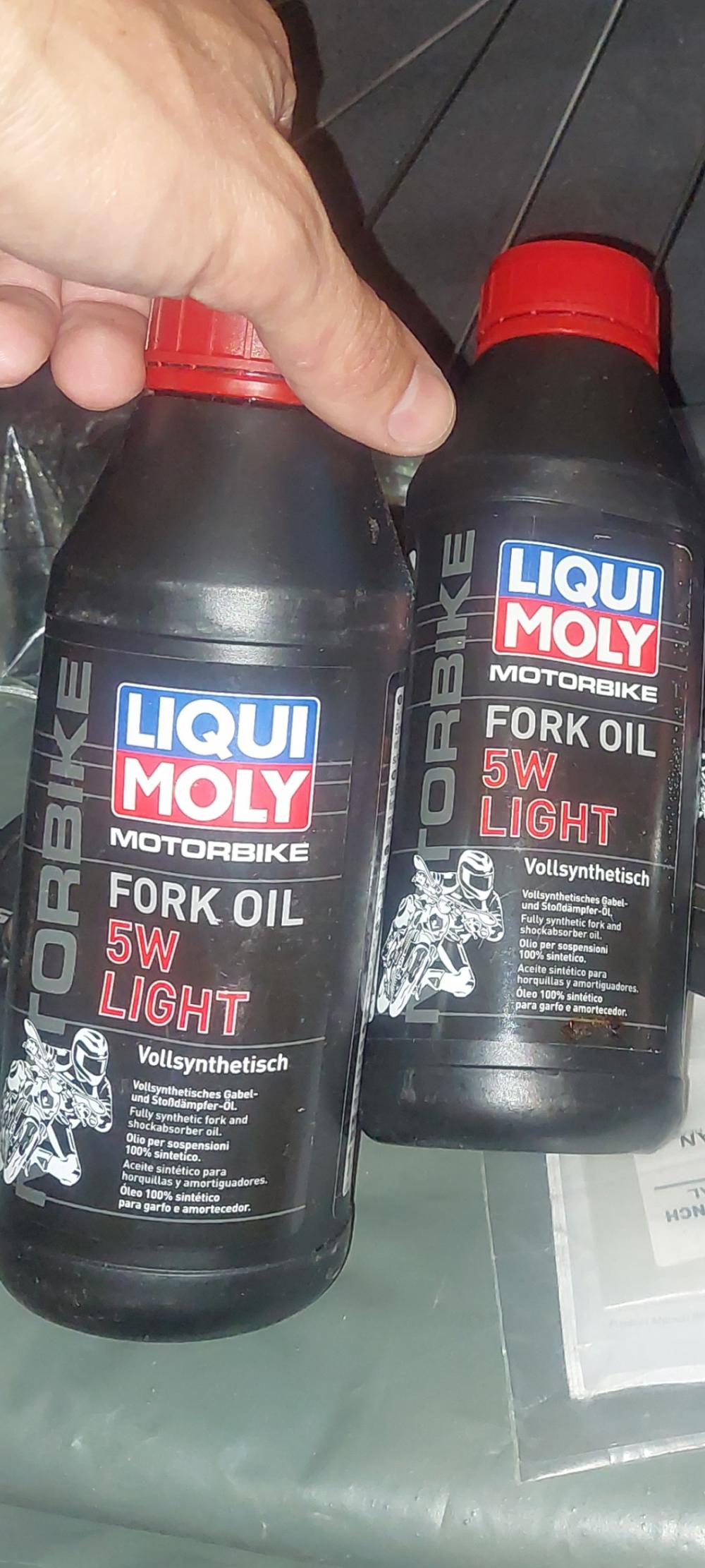 Top Fork oil 5w