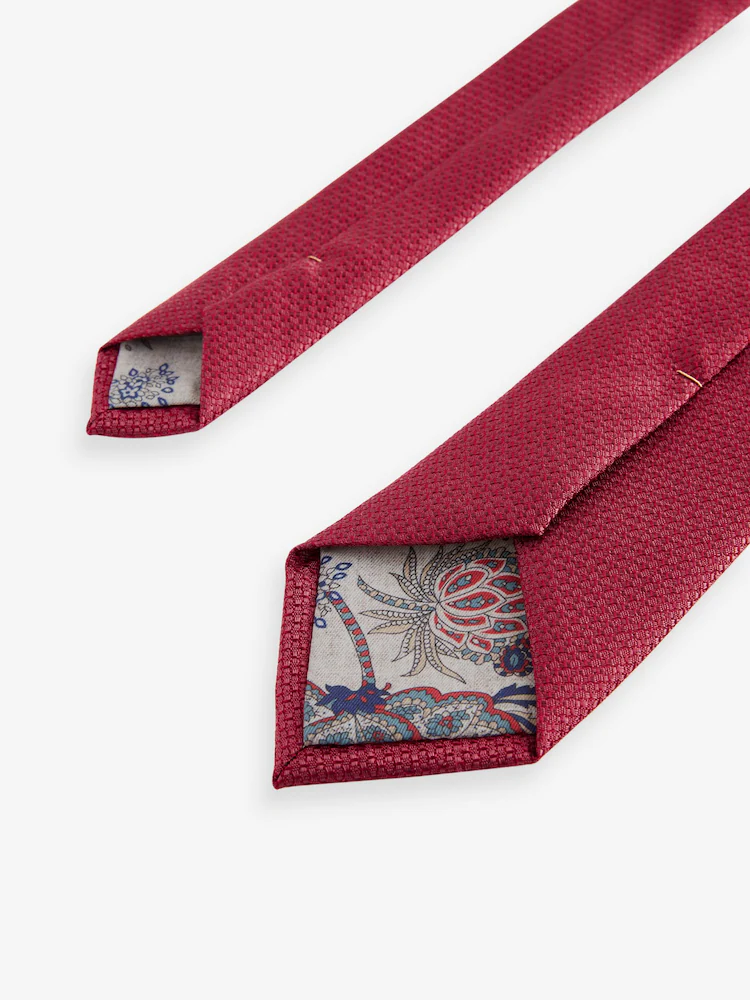 Red Slim Textured Tie And Clip Set