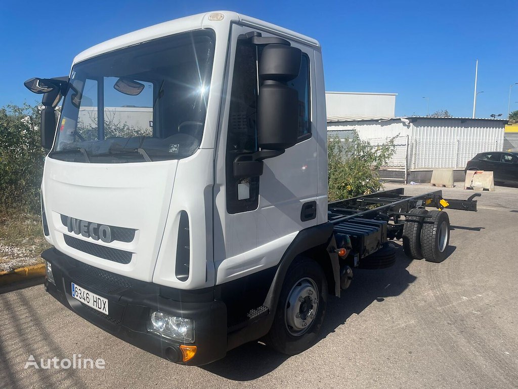 IVECO EuroCargo 100 kamion šasija