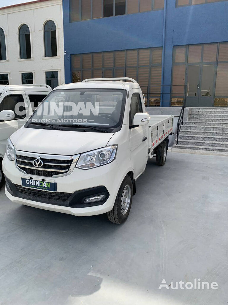 Novi Changan kamion s ravnom platformom < 3.5t