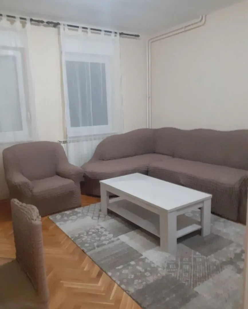 Izdavanje, dvosoban stan, 35m2, Sajam, Novi Sad, Novi Sad