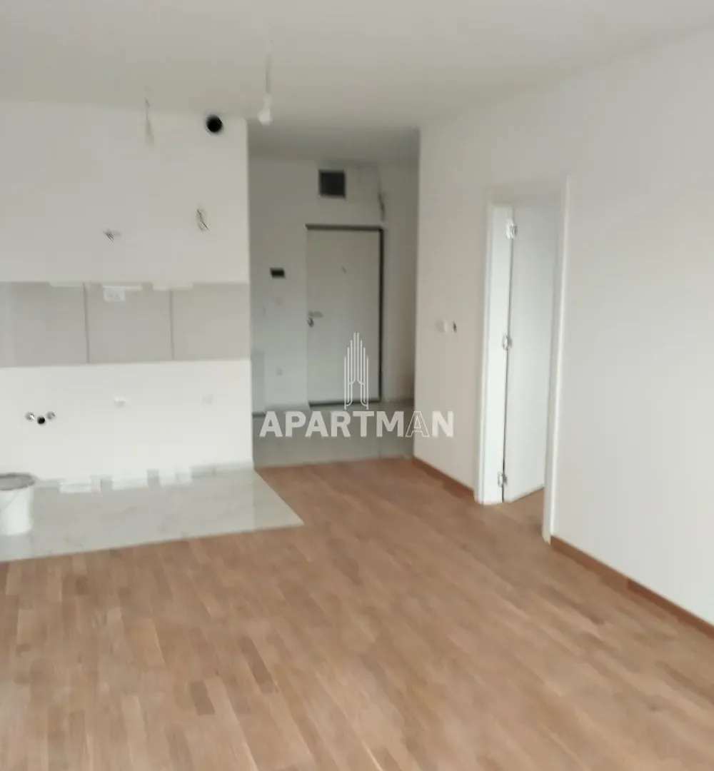 Prodaja, poslovni prostor, 124m2, Ledine, Beograd