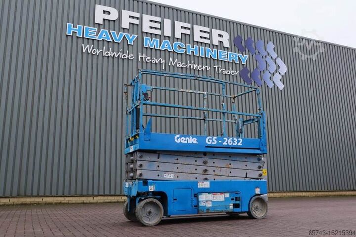 Podizanje makaza
Genie GS2632 Electric, Working Height 10m, 227kg Capacit