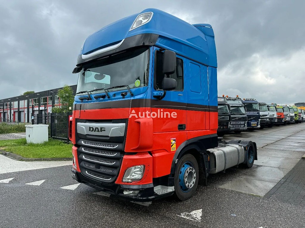 DAF XF 450 4X2 LOW DECK EURO 6 tegljač