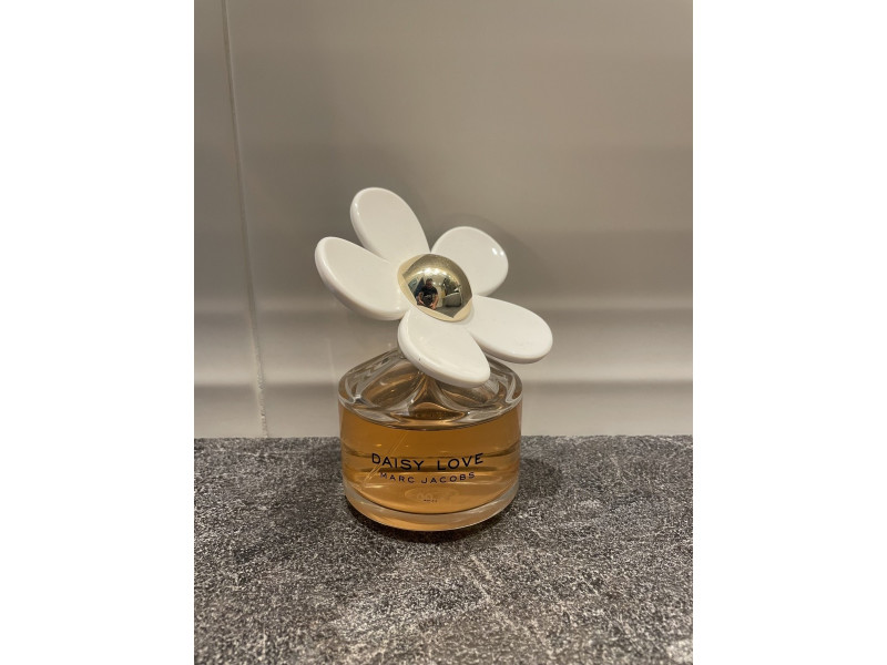 Marc Jacobs Daisy Love dekanti