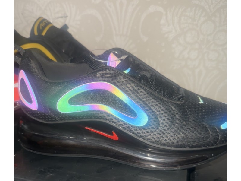 Nike air max 720 patike broj 42