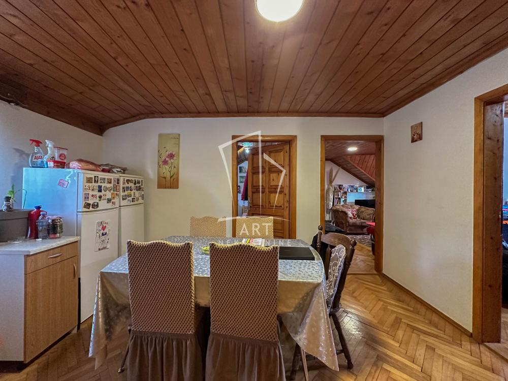 Kumodraž, kuća 200m2 na 5ari placa ID#7933 220.000 €