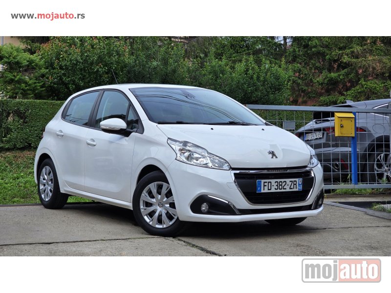 Peugeot 208 1.5BlueHdi Business Navi