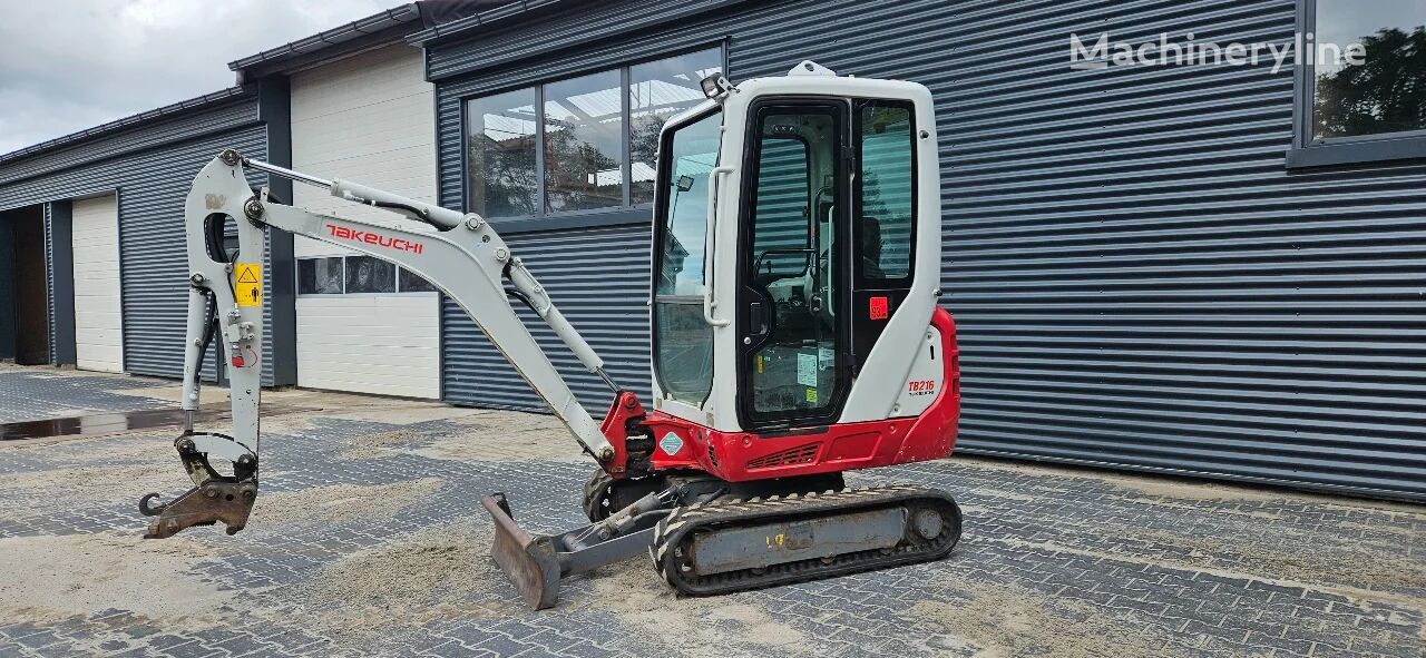 Takeuchi TB216 mini bager