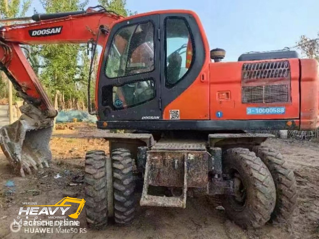 Doosan DX150W-9 bager točkaš