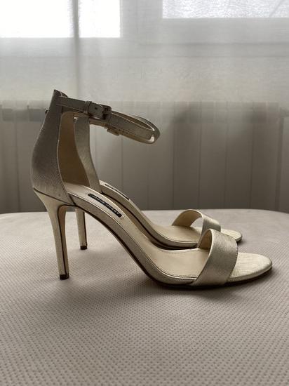 Nine West sandale