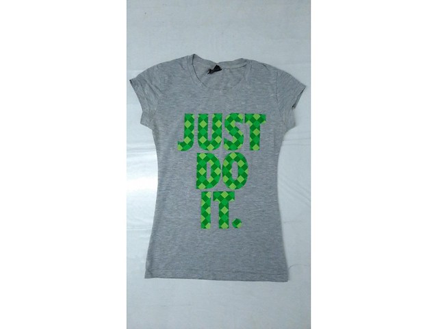 Majica NIKE vel.XS(34)