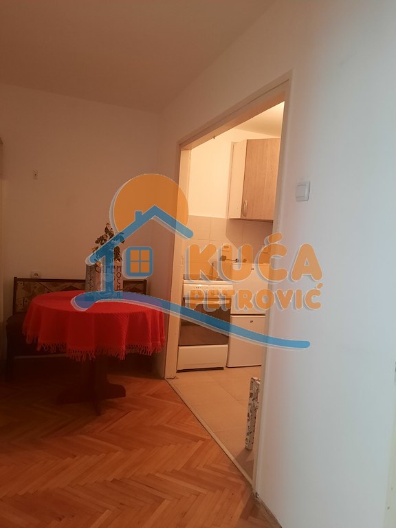 Dvosoban stan, 50 m2, Centar, Generala Milojka Lešjanina ID: i-011654