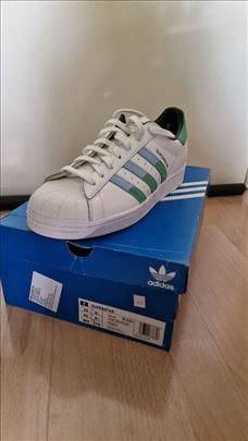 Adidas superstar