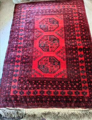 Ručno čvorovani persijski tepih od vune