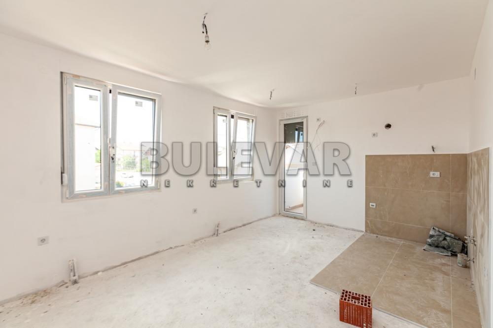 Kosovke Devojke, Dvoiposoban stan na prodaju, 54m2, 91.800€