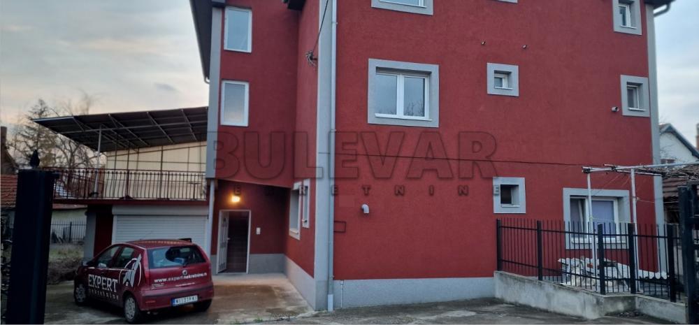 Jasenovačka, Kuća na prodaju, 306m2, 140.000€