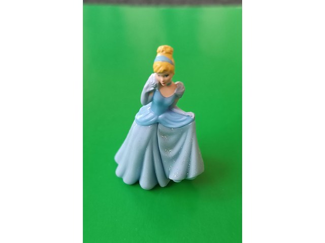 Kinder 2013 Disney Princess Pepeljuga