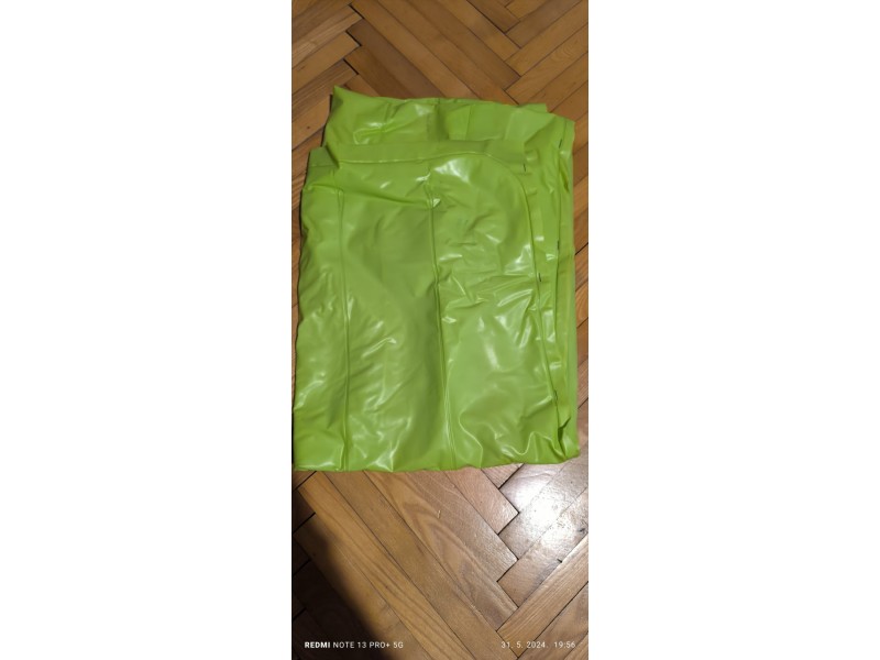 Intex Dusek