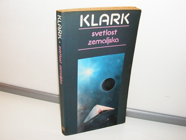 SVETLOST ZEMALJSKA    Klark