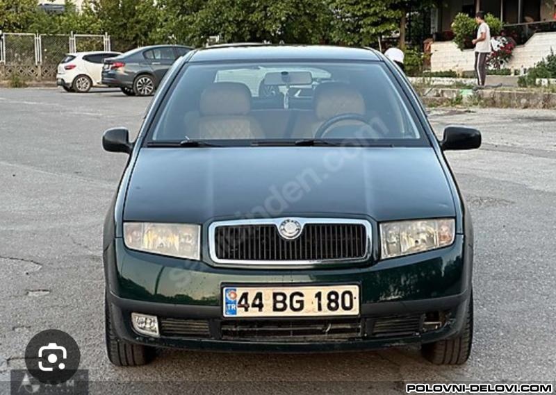 Skoda Fabia BENZINAC Motor I Delovi Motora