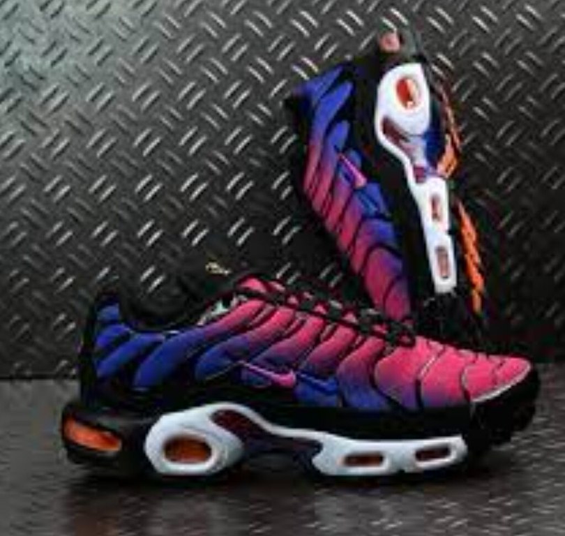 Air max plus tn barsa. Novo . Brojevi 41-46.puno boja modela Made in