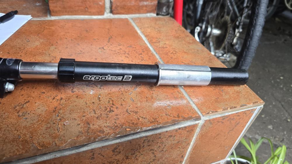 Ergotec 27.2 sticna amortizer