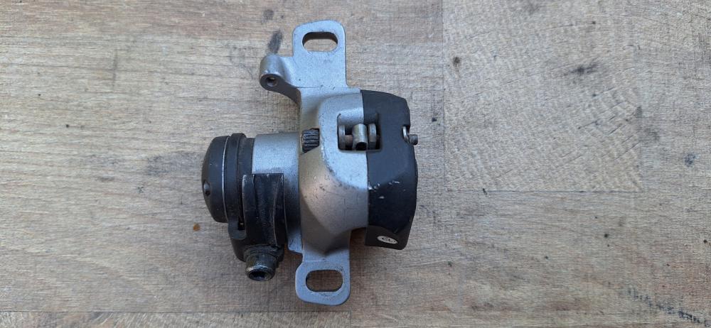 Mehanička disk čeljust Shimano BR-M495