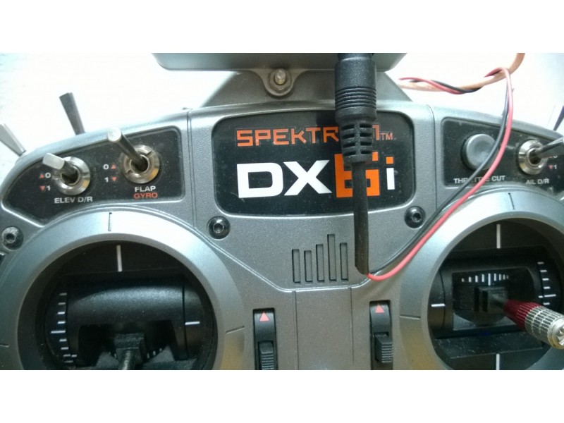 RC predajnik sa prijemnikom Spektrum DX6i