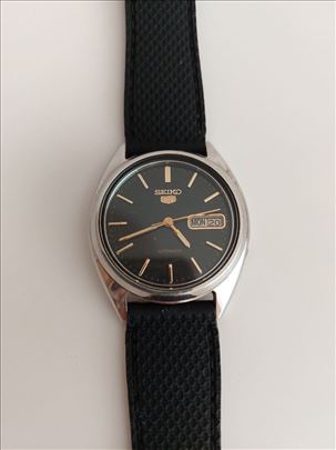 Seiko 5 automatic