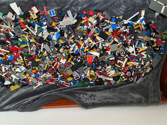 Lego kocke/kockice na kilogram