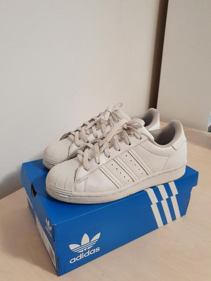 Adidas superstar