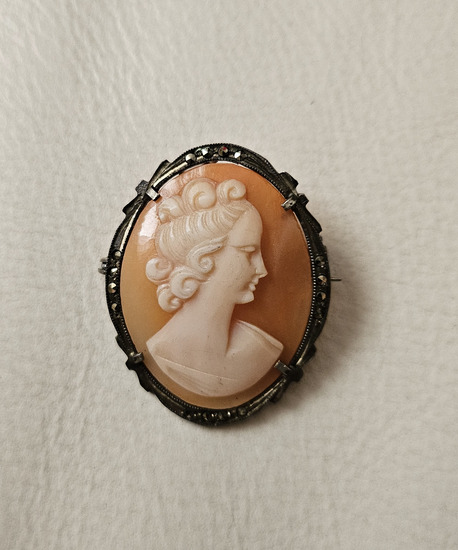 Antique carved Cameo srebro, original